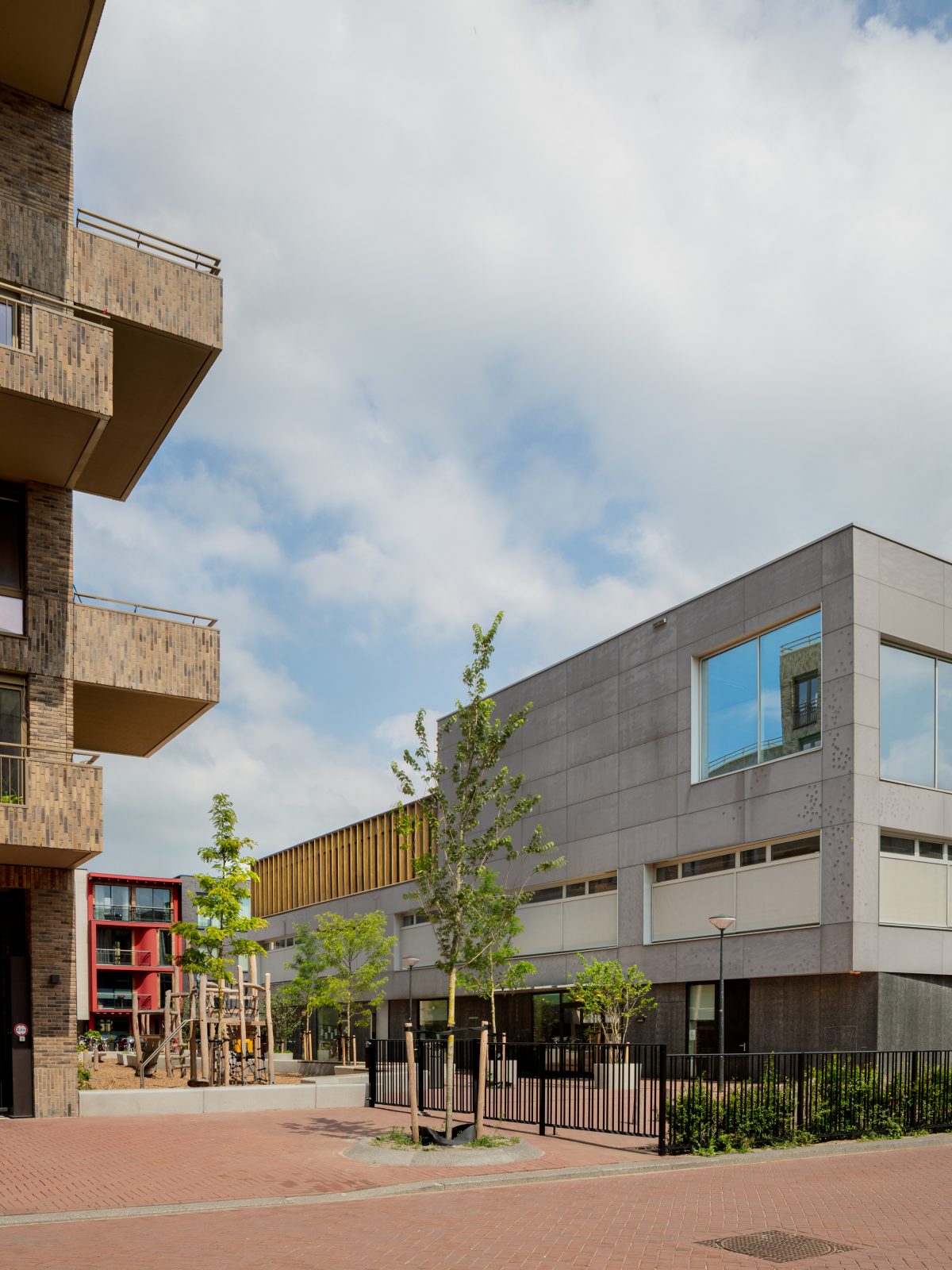 MKC School Zeeburgereiland - studioninedots