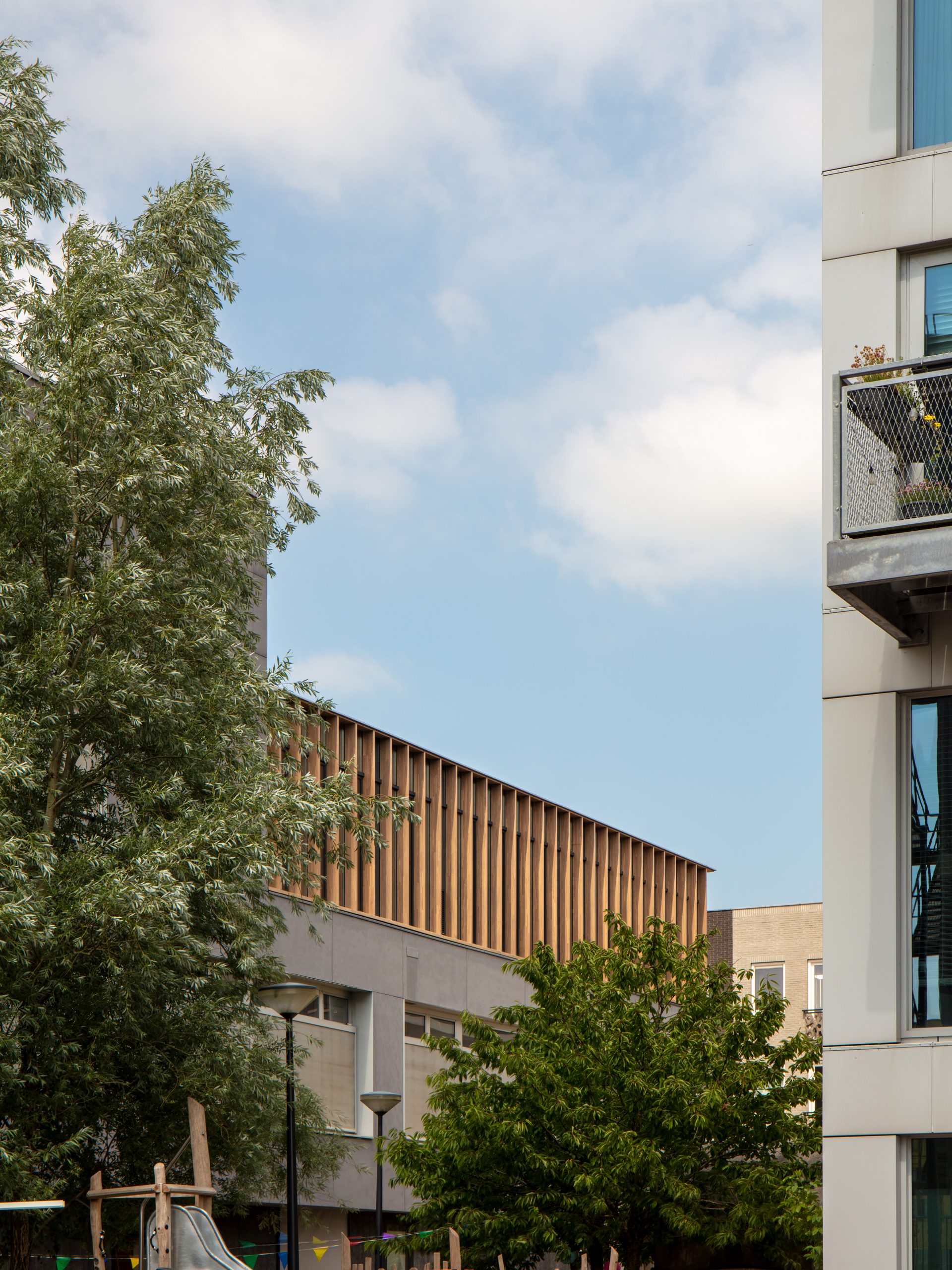 MKC School Zeeburgereiland - studioninedots