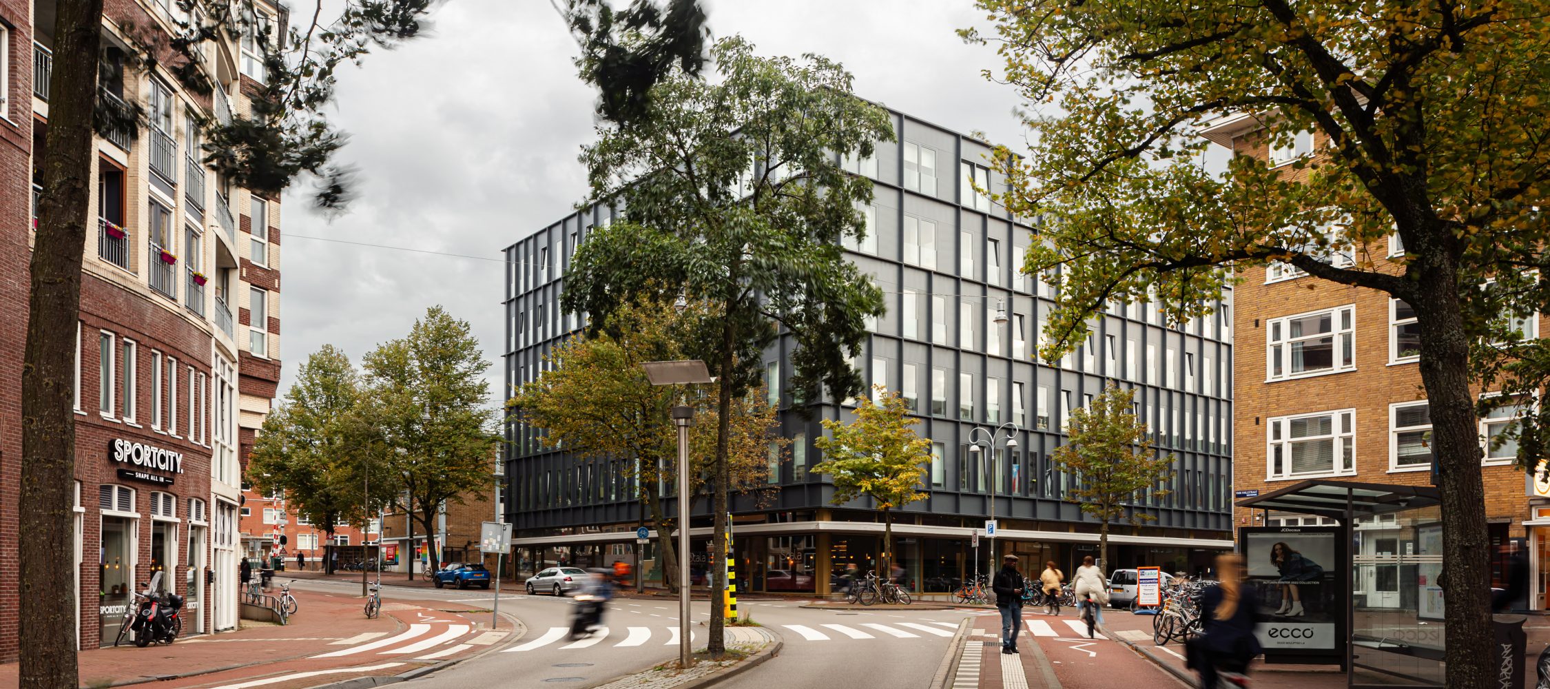 DC Van Hall - studioninedots